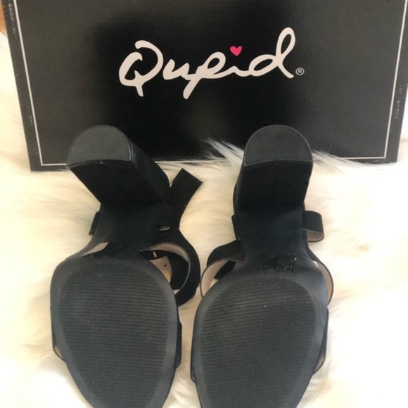 Qupid | Shoes | Qupid Suede Black Block Heels | Poshmark